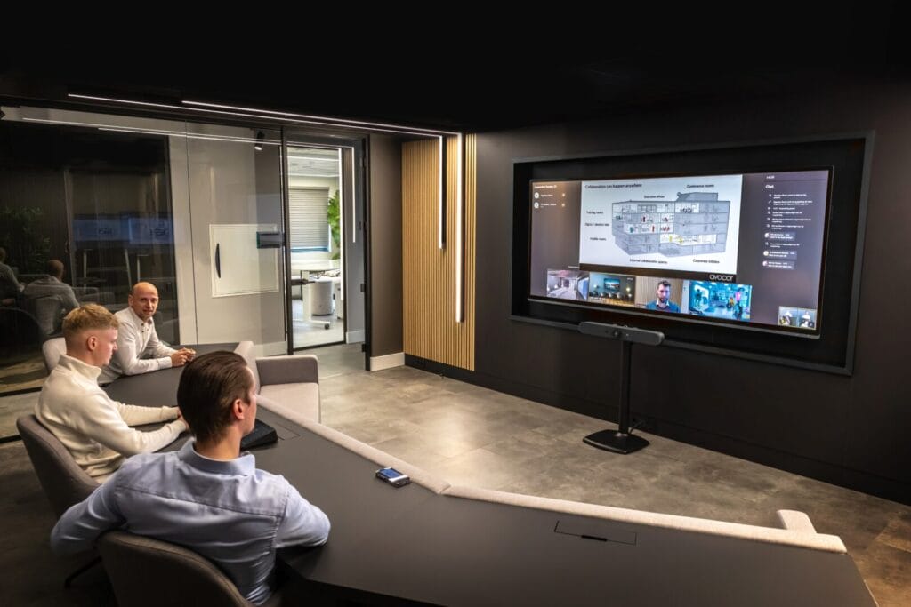 Avocor L Series | 21:9 Ultra-wide Touch & Non-Touch Displays