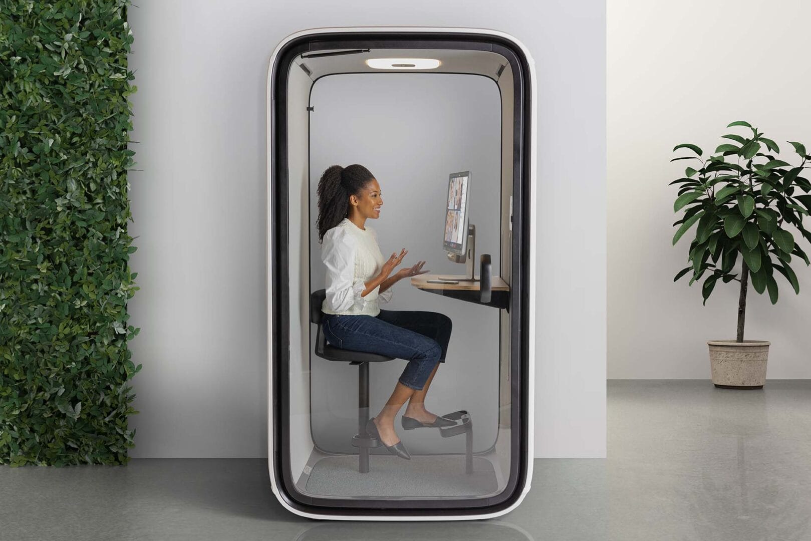 Google Meet Series One Desk 27 by Avocor: Interactive Displays