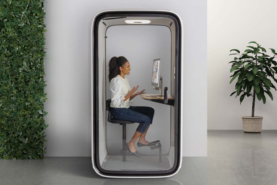 Google Meet Series One Desk 27 by Avocor: Interactive Displays